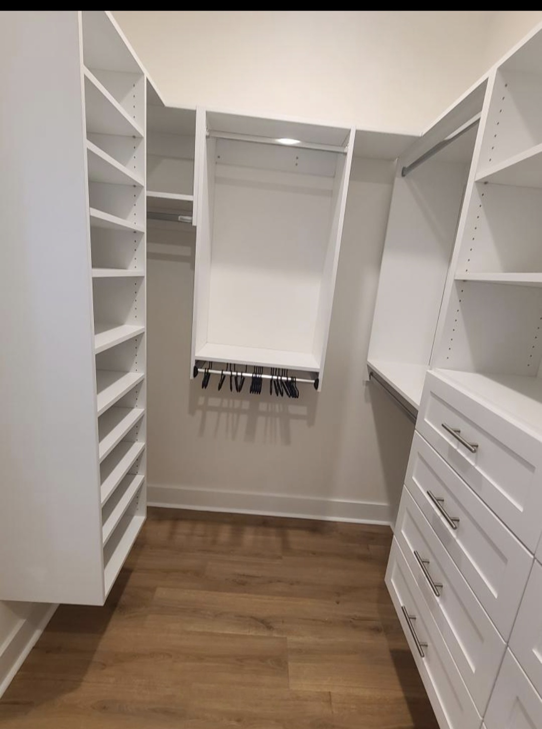 Photo Gallery | Calvary Closets
